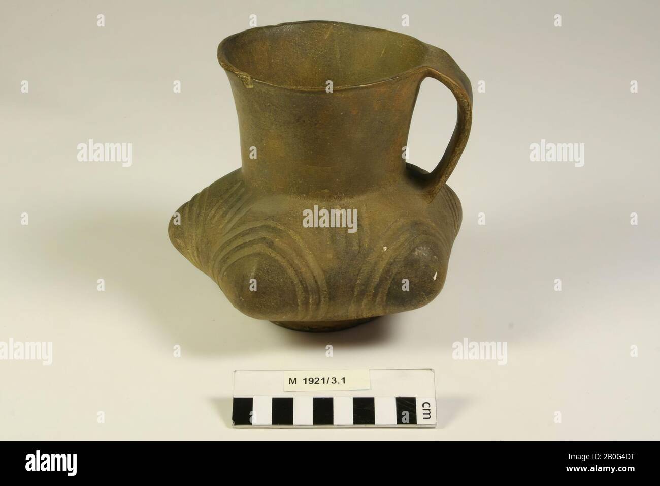 5 angled body hi-res stock photography and images - Alamy