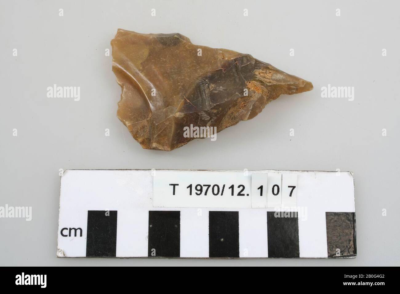 Flint tool, tool, stone, flint, 7,3 x 4,8 x 1,7 cm, prehistoric ...