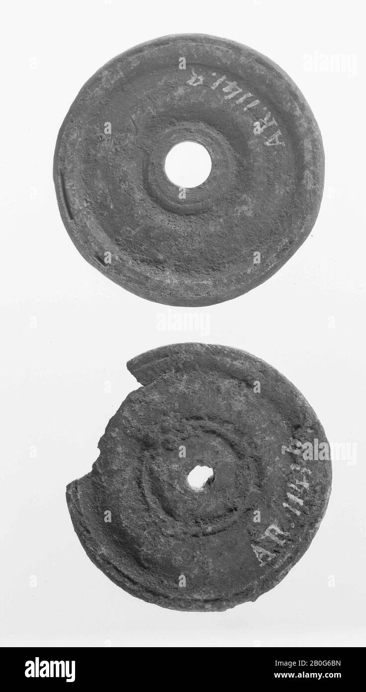 Bronze plate decorated hi-res stock photography and images - Alamy