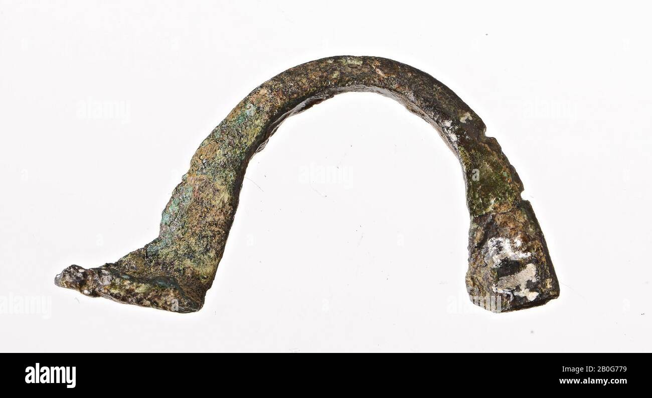 Bronze hinged fibula hi-res stock photography and images - Alamy