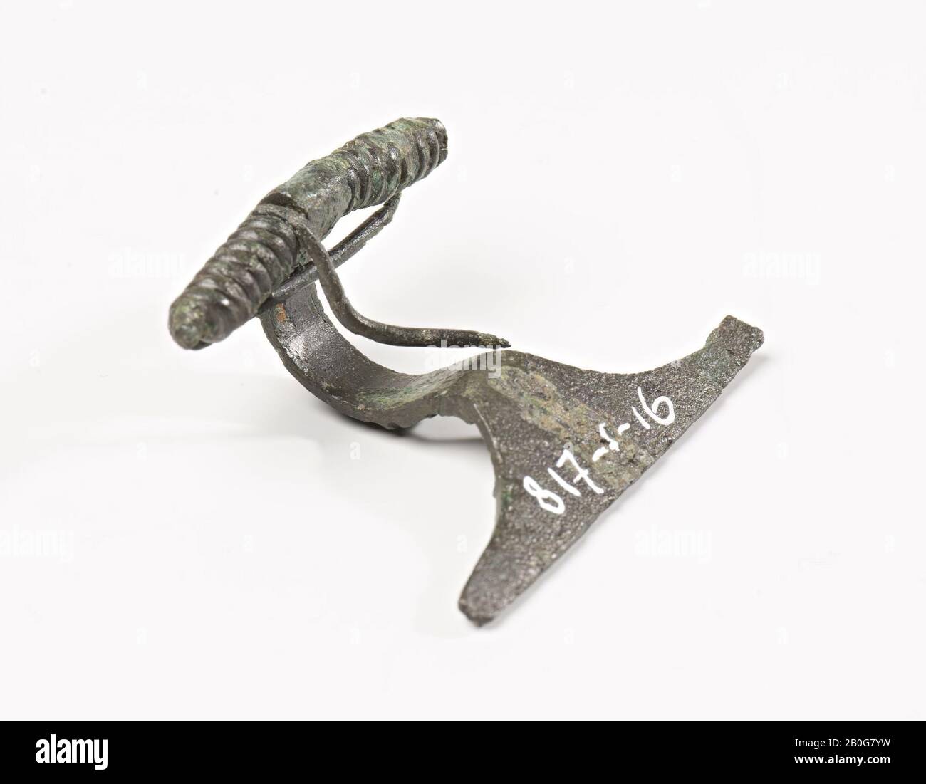 fibula, metal, bronze, vmec, Netherlands, Utrecht, Wijk bij Duurstede ...