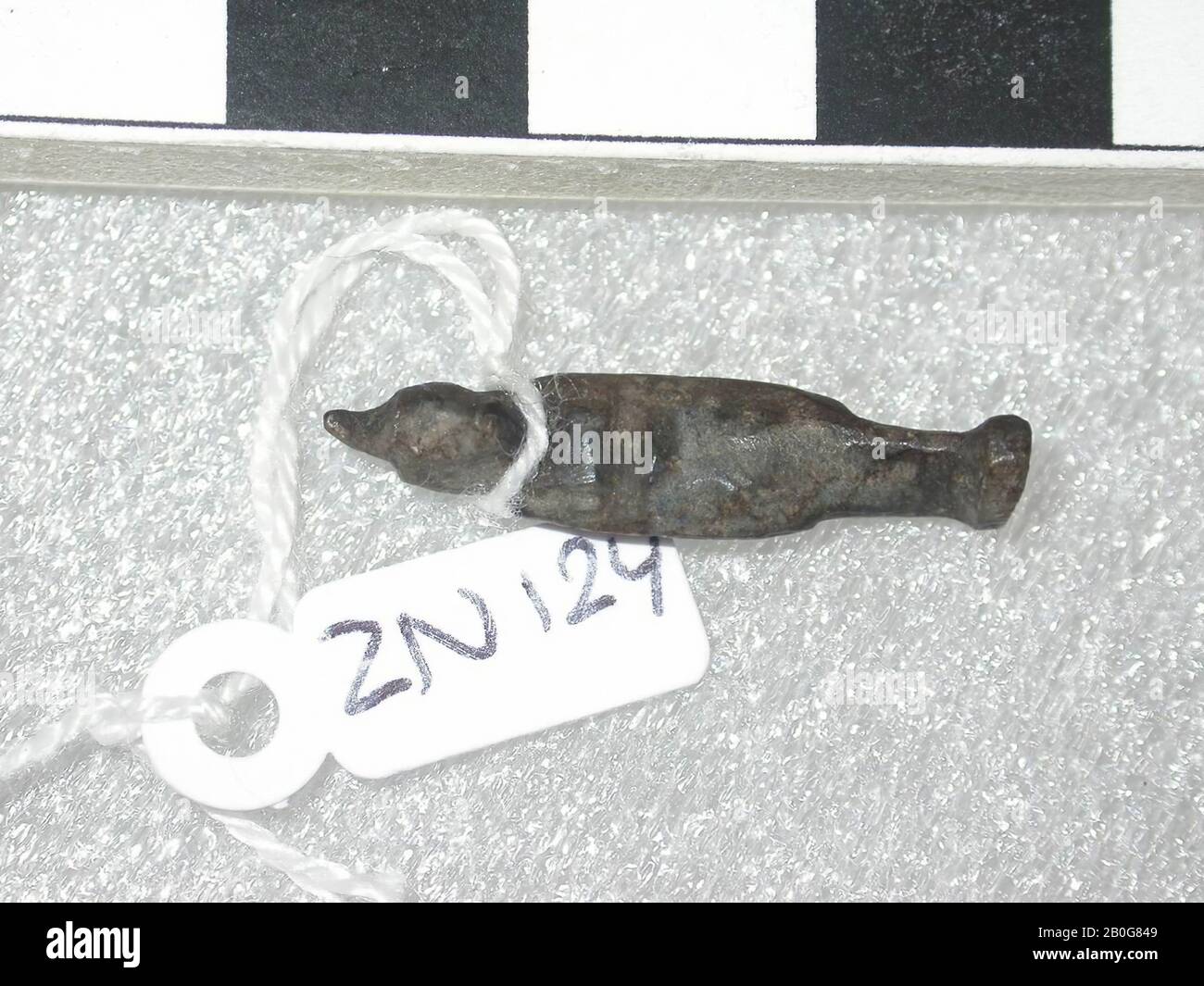 statue, Selkis, standing, amulet, goddess, stone, lapis lazuli, 2,3 cm ...