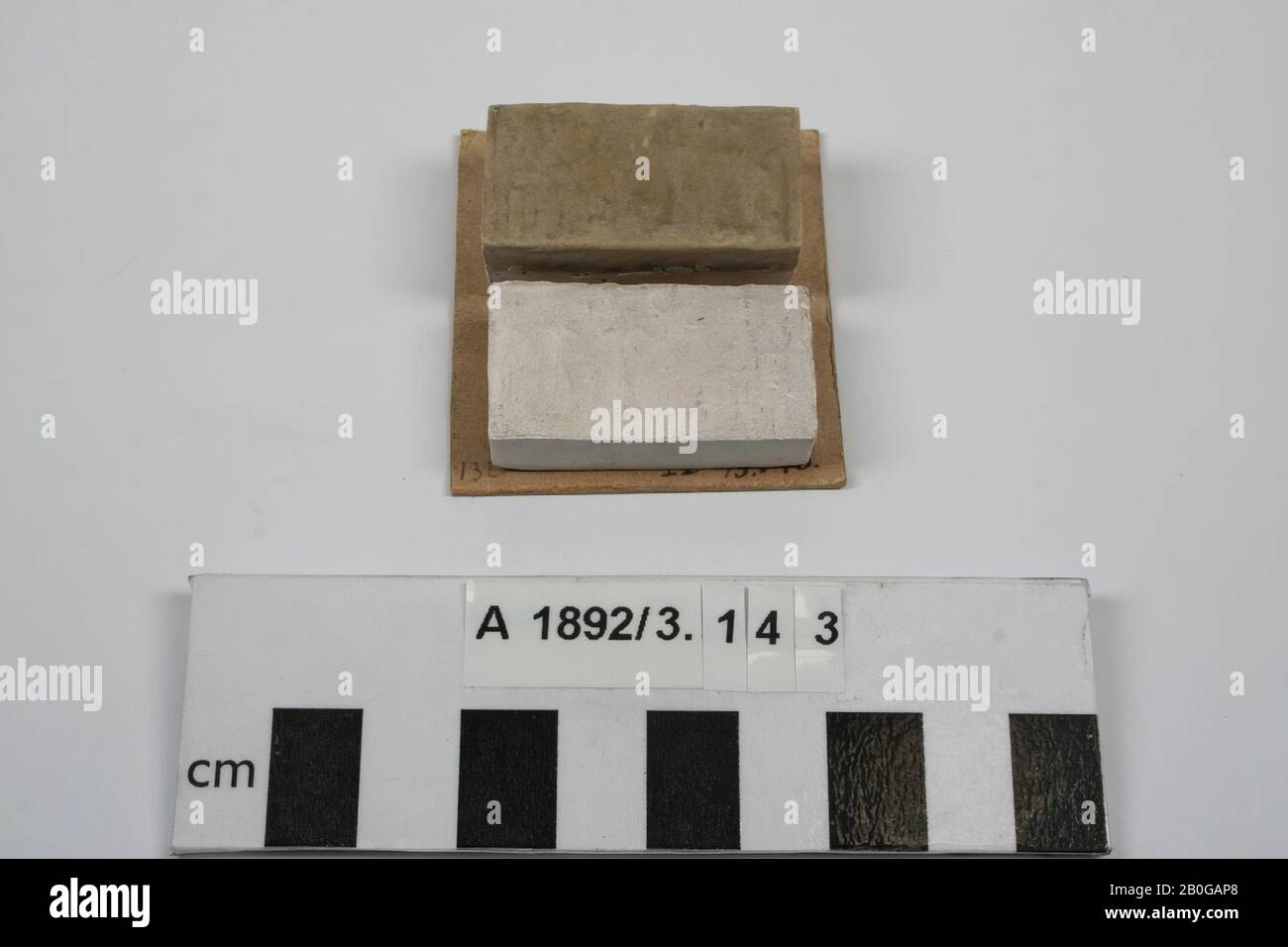 casting, impression, cylinder seal, sulfur, plaster, 2 x 3.8 x 2.1 cm ...