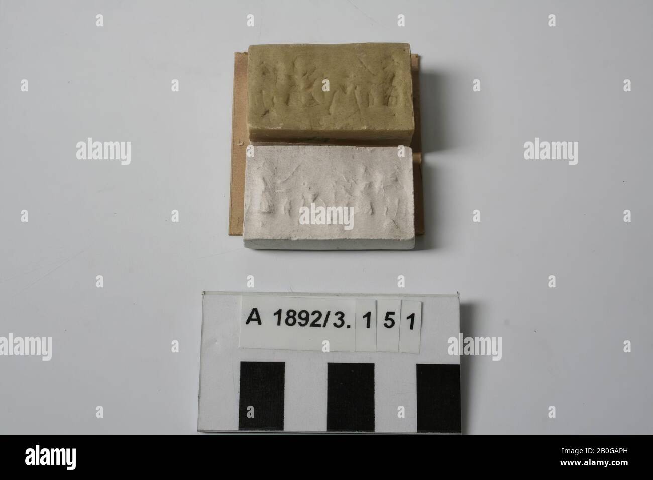 casting, impression, cylinder seal, sulfur, plaster, 2.4 x 4 x 2 cm ...