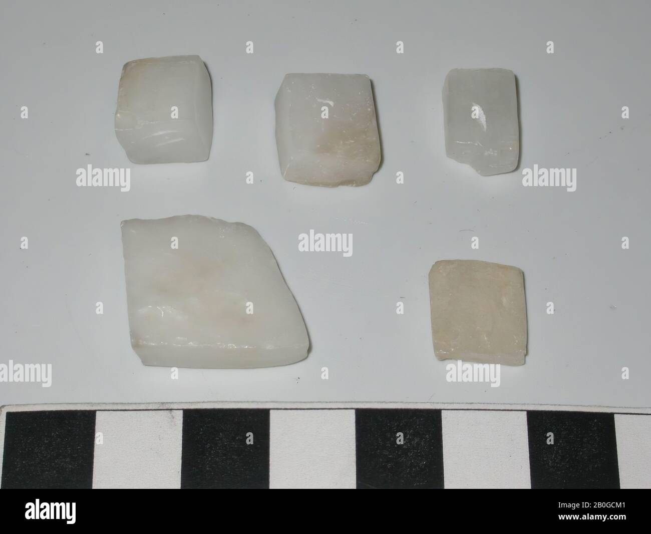5 rectangular pieces of stone. Mosaic stones (?). Rock crystal? Marble ...