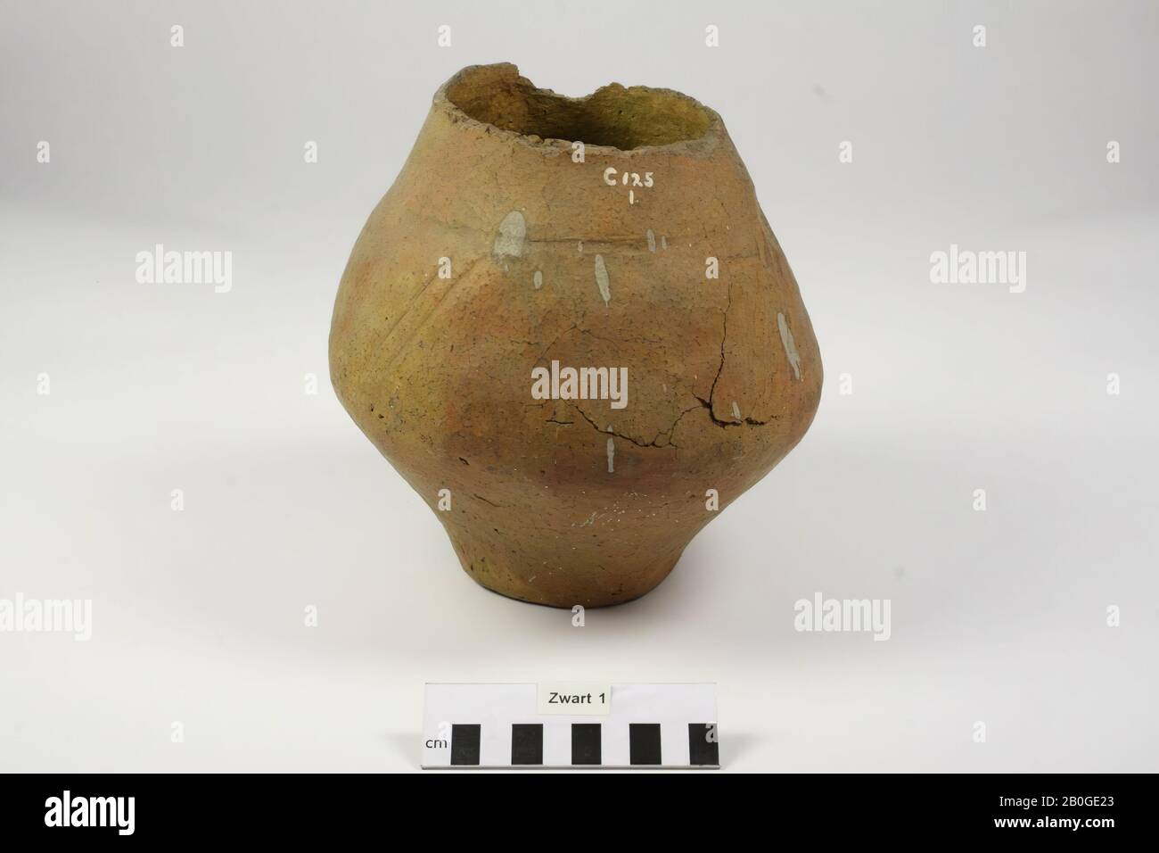 Old Europe, urn, earthenware, h, 22 cm, diam, 20 cm, Location, Germany ...