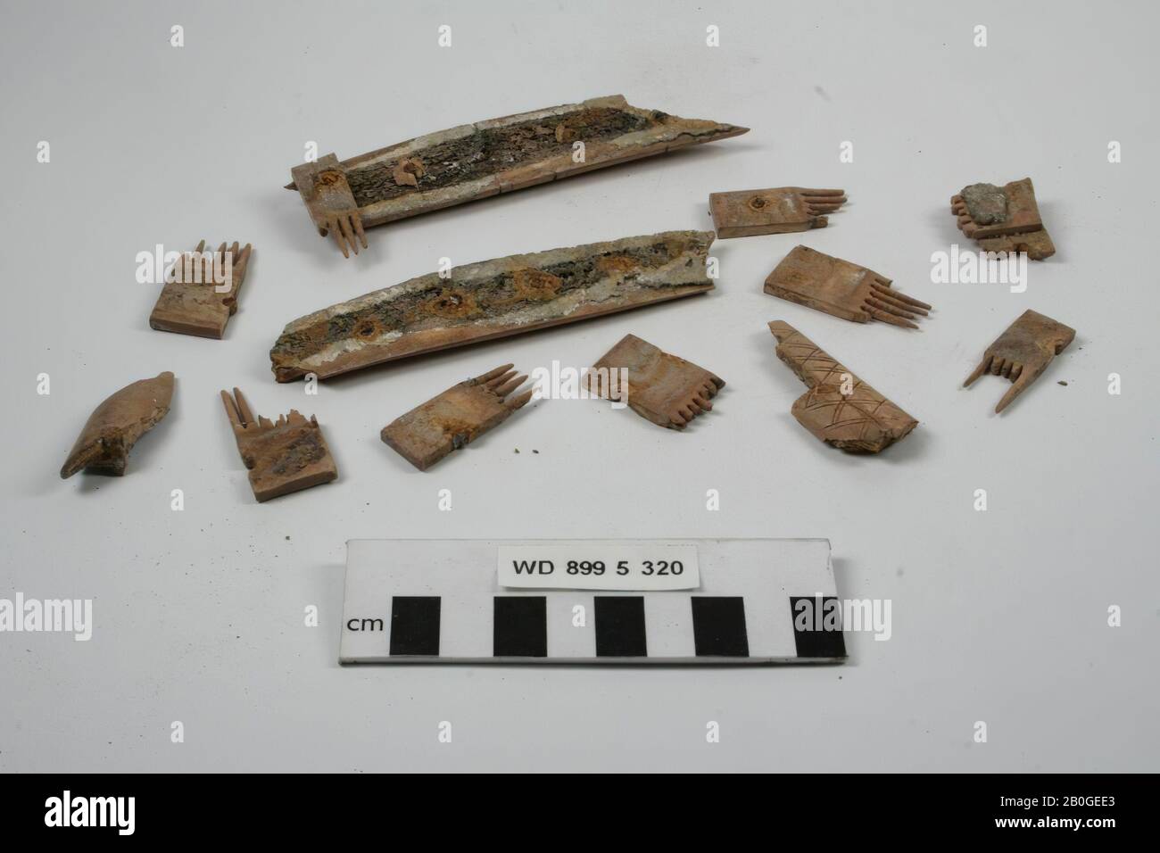 Decorated legs comb hi-res stock photography and images - Alamy