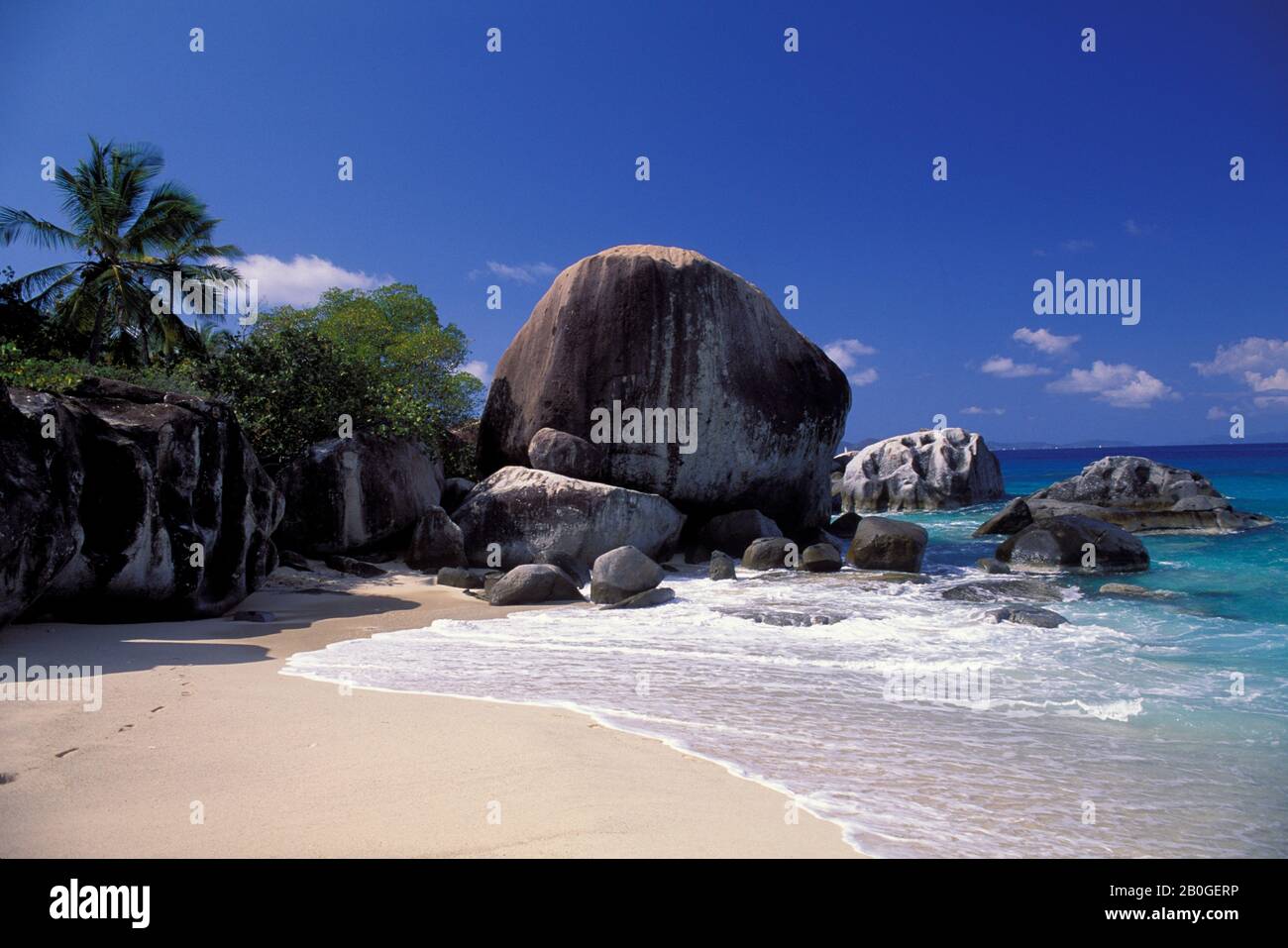 BRITISH VIRGIN ISLAND, VIRGIN GORDA, THE BATHS, GRANITE ROCK FORMATIONS ...