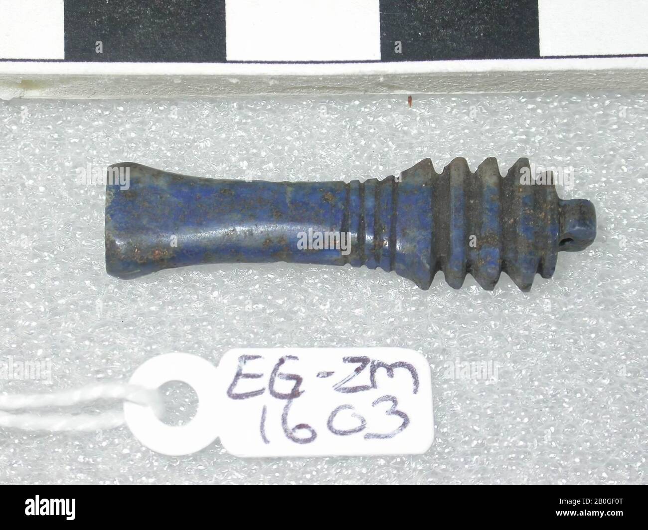 djed column, amulet, hieroglyph, lapis lazuli, 3,5 cm, Egypt Stock ...