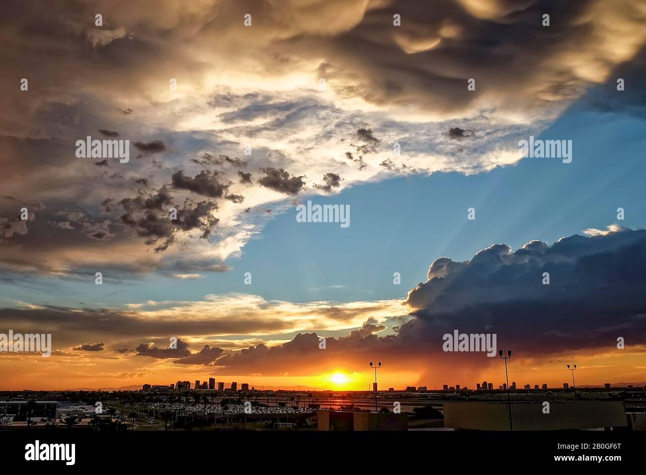 Phoenix Skyline form Harbor International Airport at Sunset. Phoenix ...