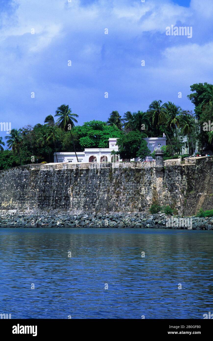 PUERTO RICO, OLD SAN JUAN, CITY WALL Stock Photo - Alamy