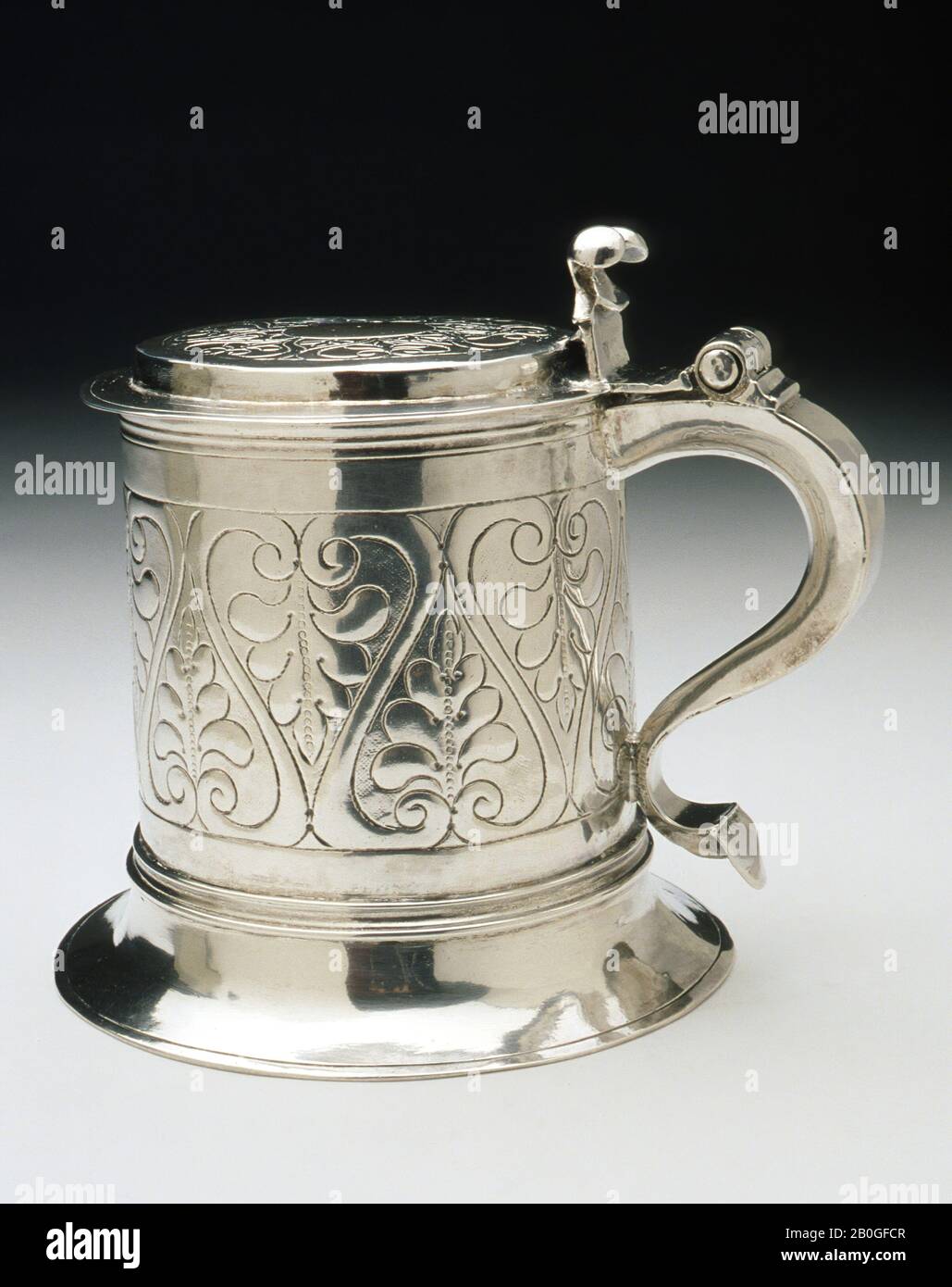 9 pellets hi-res stock photography and images - Alamy