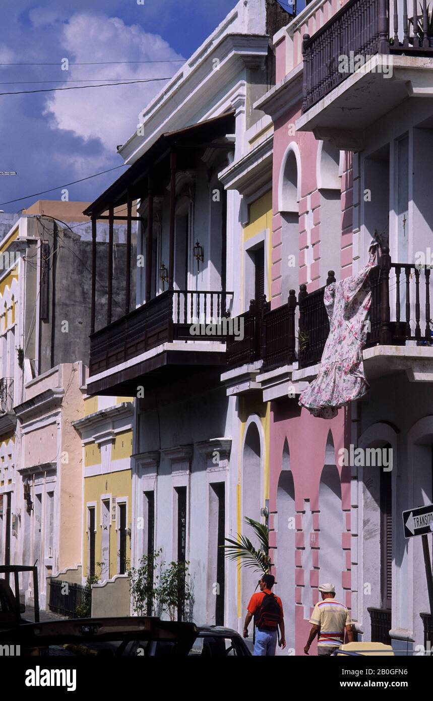 PUERTO RICO, OLD SAN JUAN, COLONIAL ARCHITECTURE Stock Photo - Alamy
