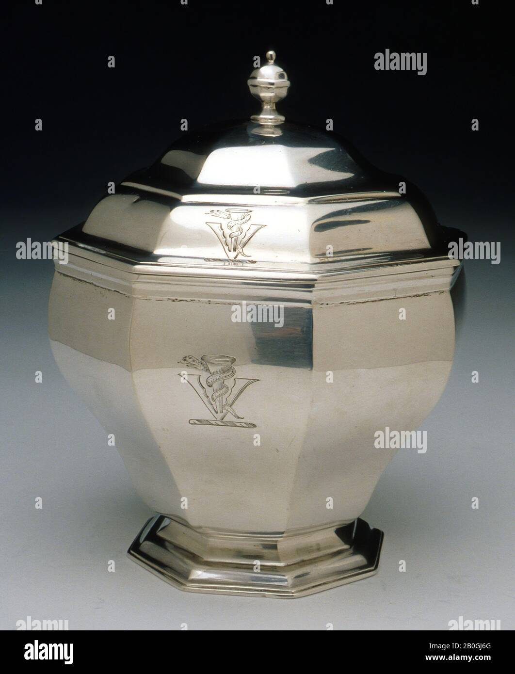 Purportedly by Samuel Courtauld, I, English, 1720–1765, Sugar Bowl and ...