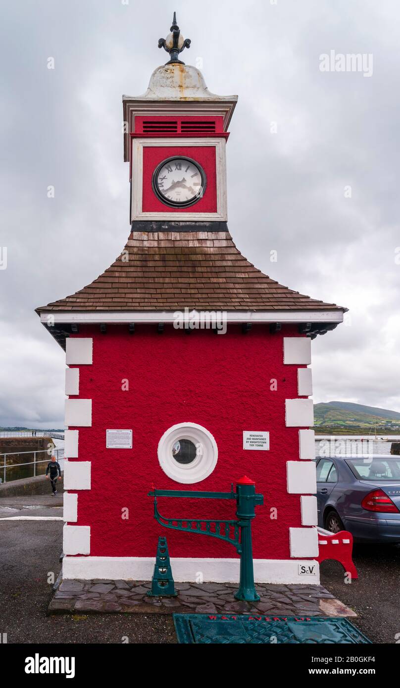 Townclock hi-res stock photography and images - Alamy
