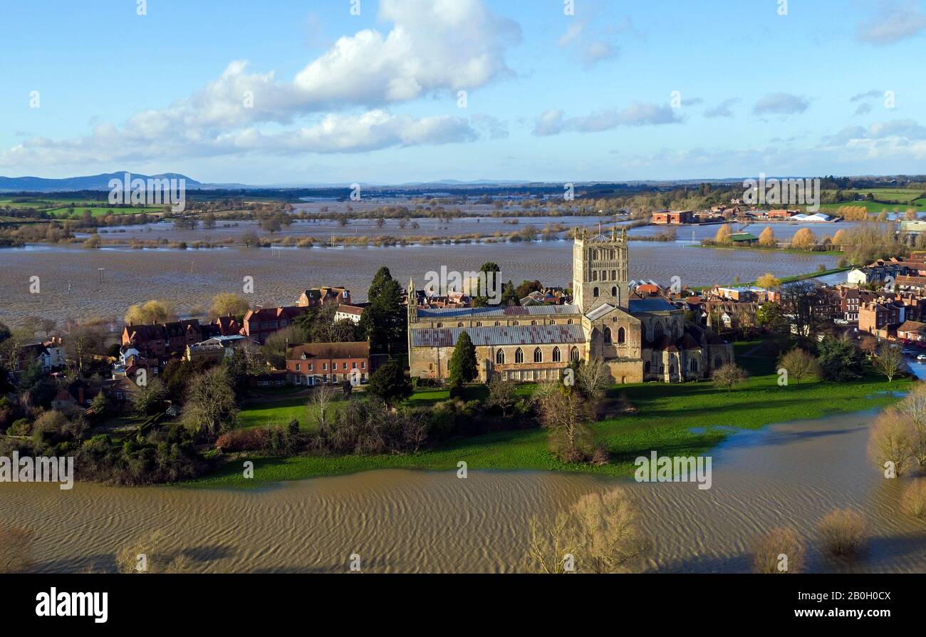 Flood water continues to surround Tewkesbury Abbey, Gloucestershire, in ...