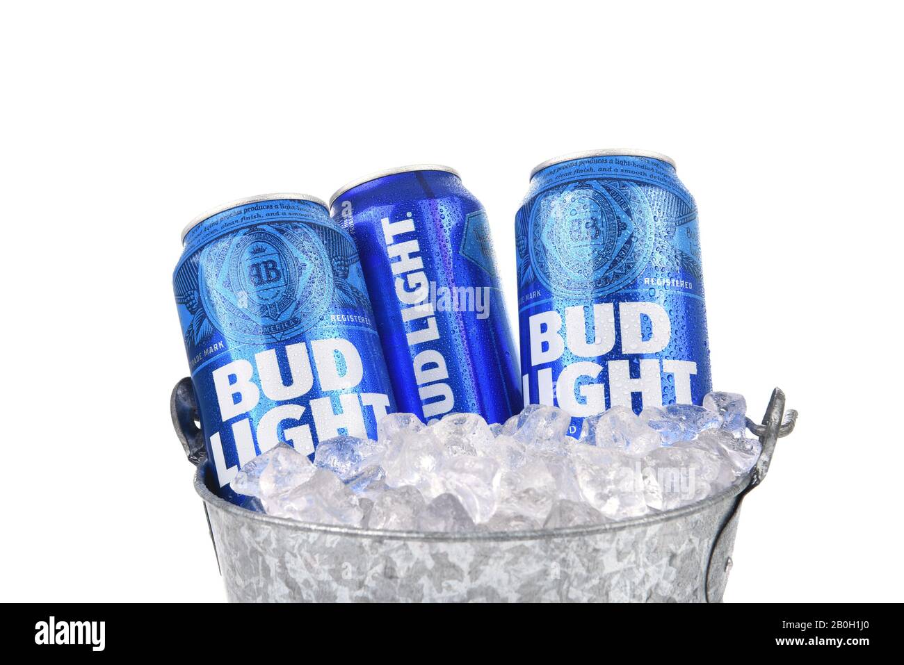 IRVINE, CALIFORNIA - AUGUST 25, 2016: Bud Light Cans in ice bucket. Bud ...