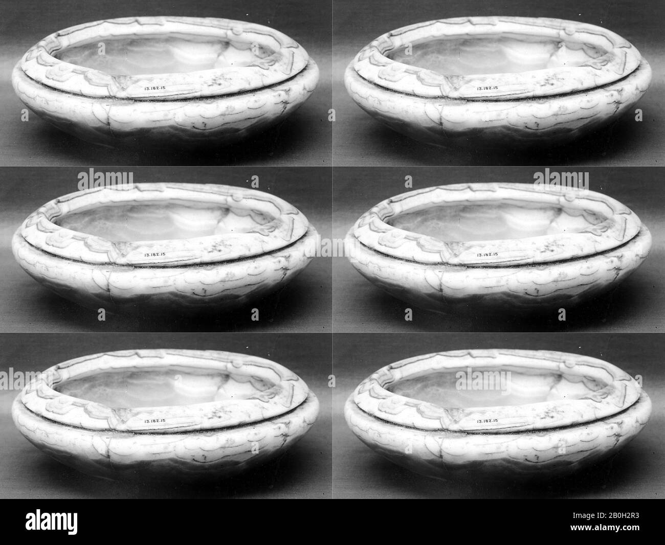 Collared rim hi-res stock photography and images - Alamy