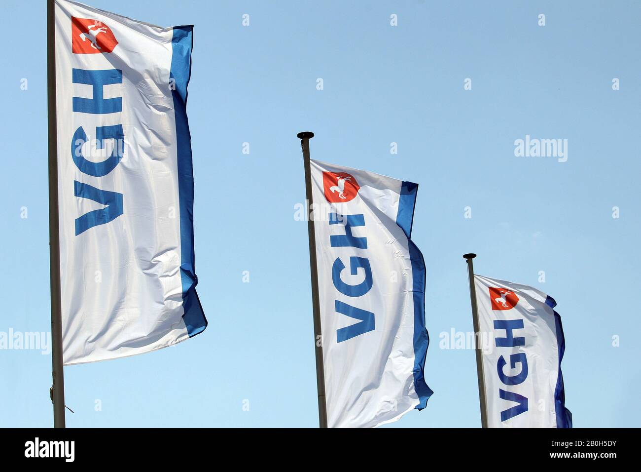 Insurance logos hi-res stock photography and images - Alamy