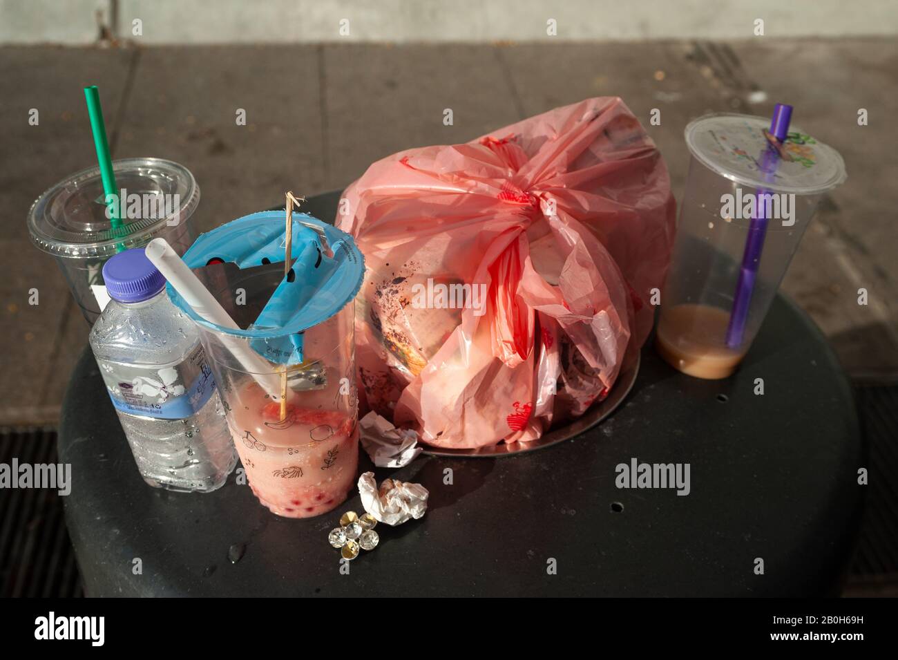 05.01.2020, Singapore, , Singapore - Plastic waste and empty drinking ...