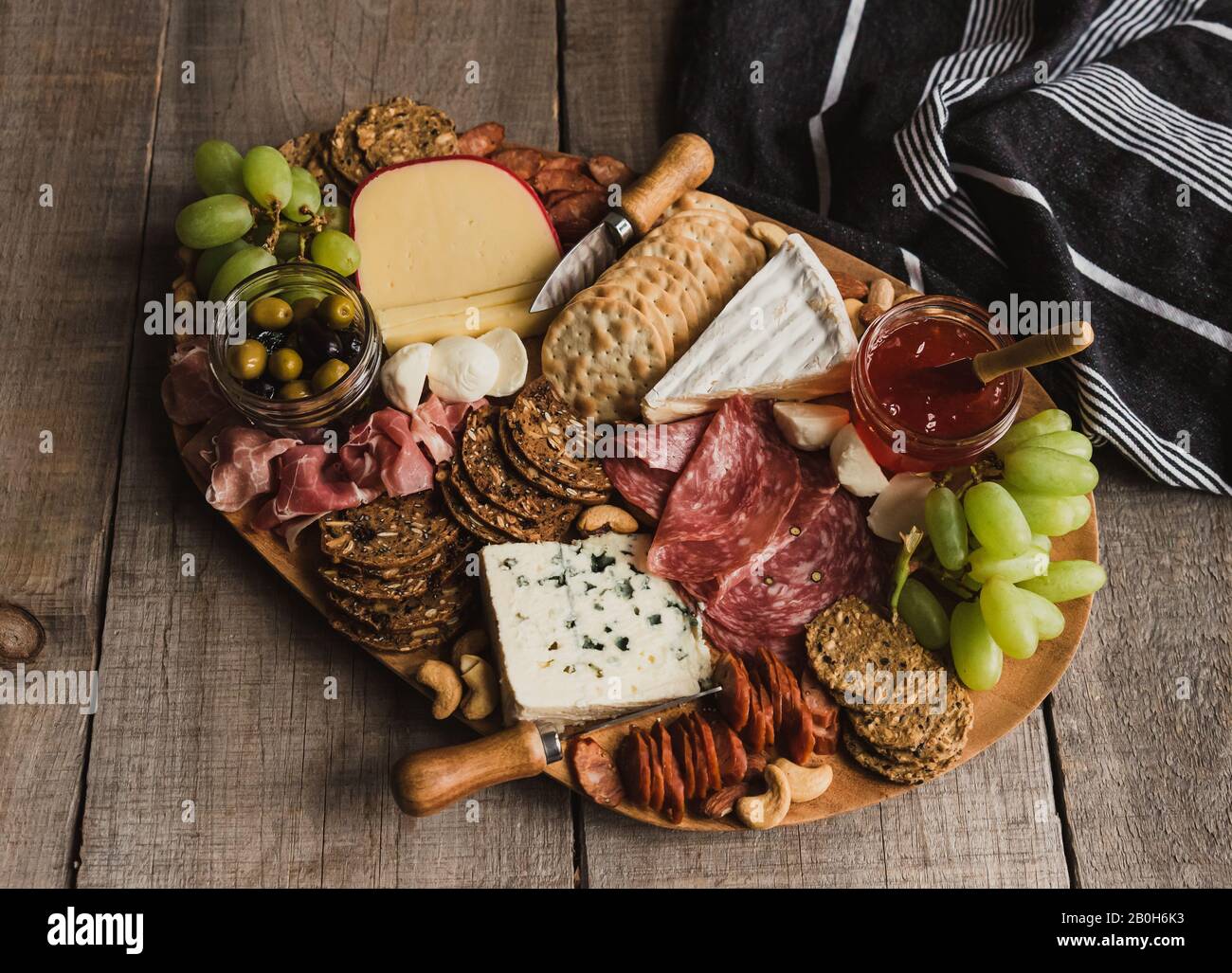 Cheese platter table hi-res stock photography and images - Alamy