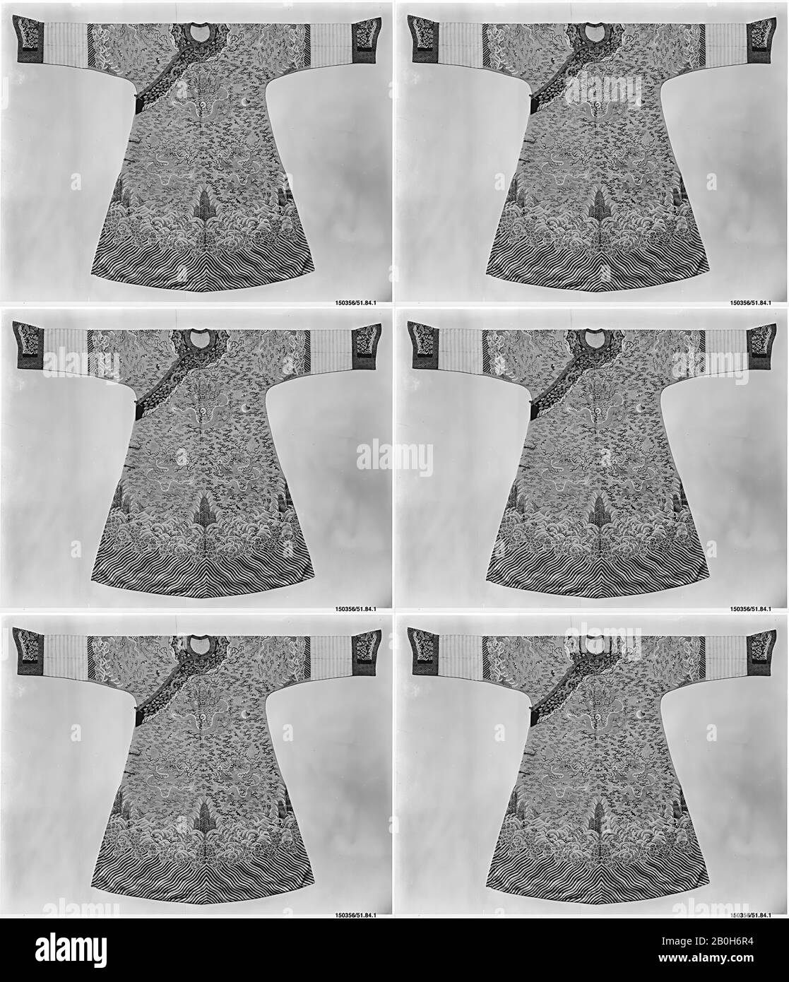 Twelve symbol robe hi-res stock photography and images - Alamy