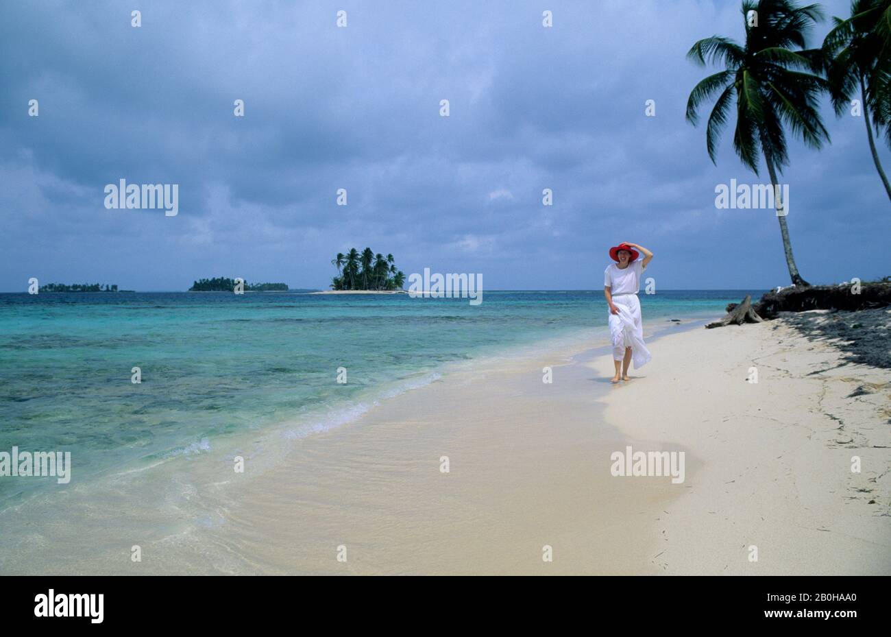 Nia tupu island hi-res stock photography and images - Alamy