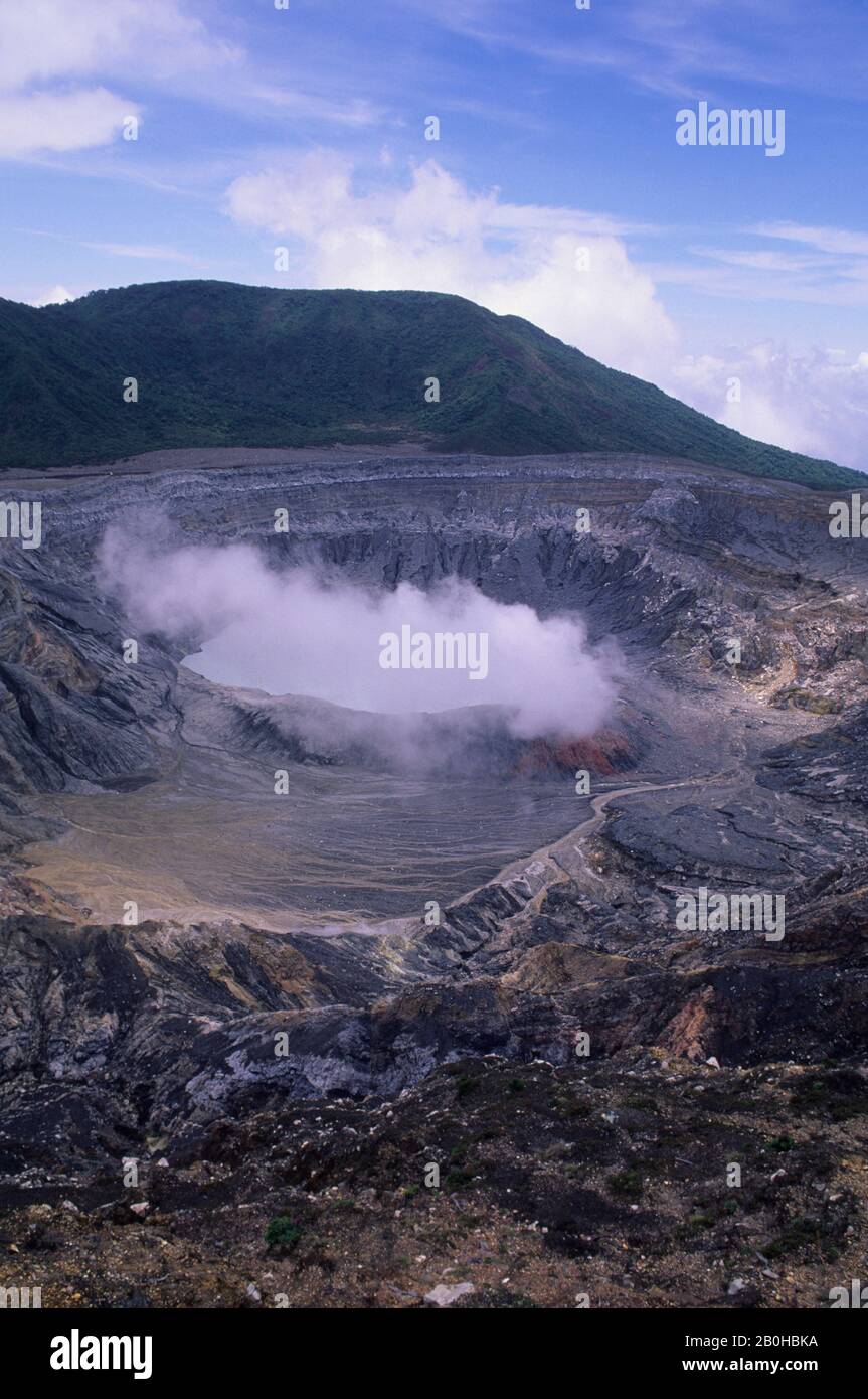 COSTA RICA, ACTIVE CRATER IN POAS VOLCANO (CALDERA Stock Photo - Alamy