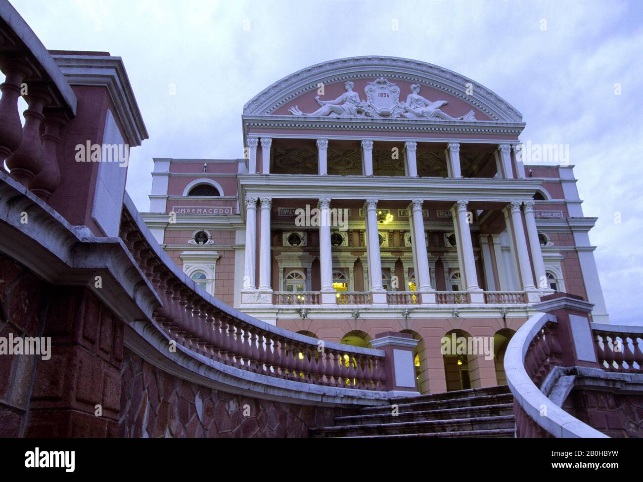 Manaus opera house hi-res stock photography and images - Alamy