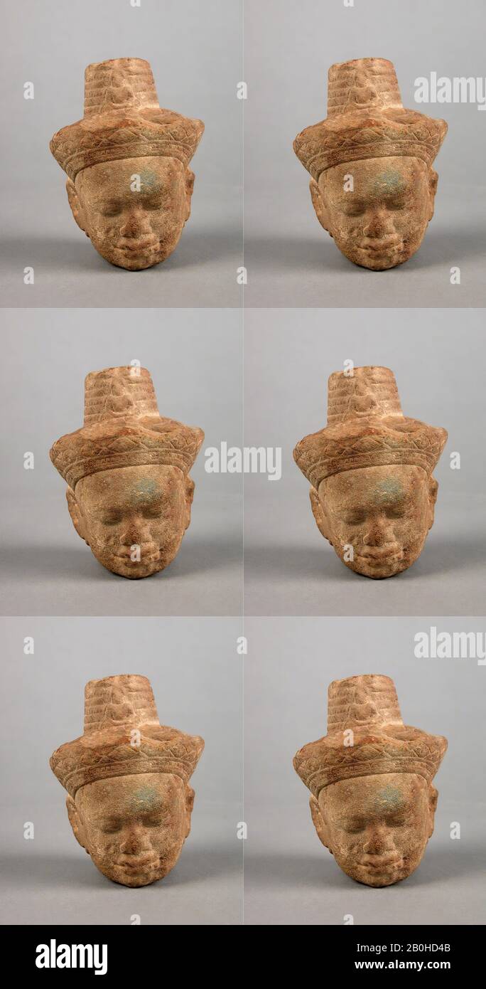 Half Head Sculpture High Resolution Stock Photography and Images - Alamy