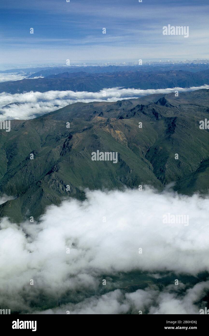 PERU, ANDES MOUNTAINS, AERIAL VIEW Stock Photo - Alamy