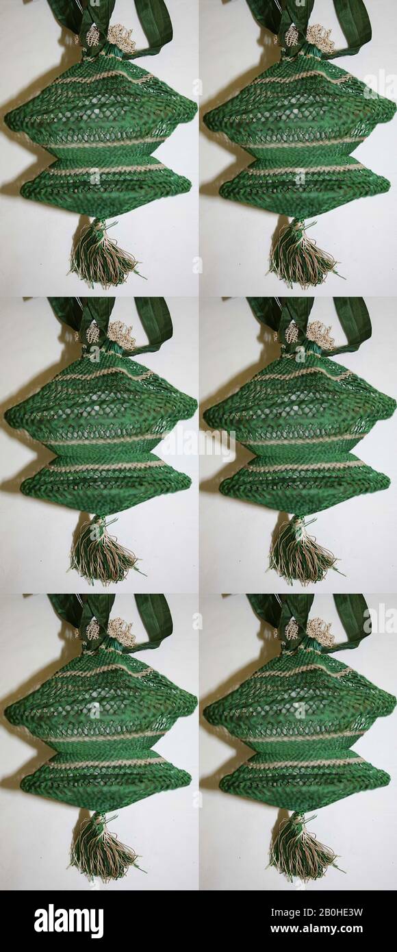 Reticule hi-res stock photography and images - Alamy