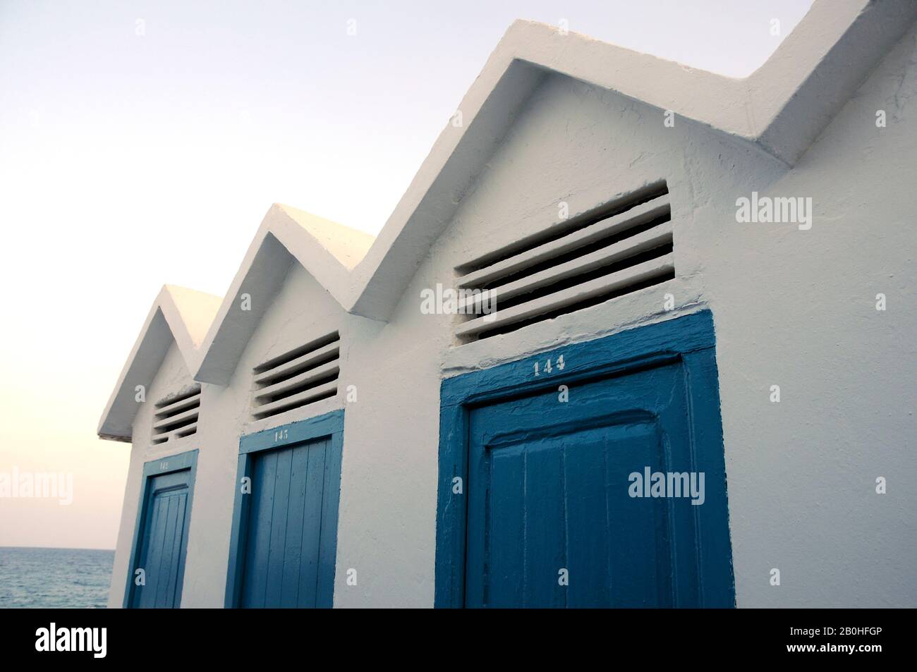 Vestry room hi-res stock photography and images - Alamy
