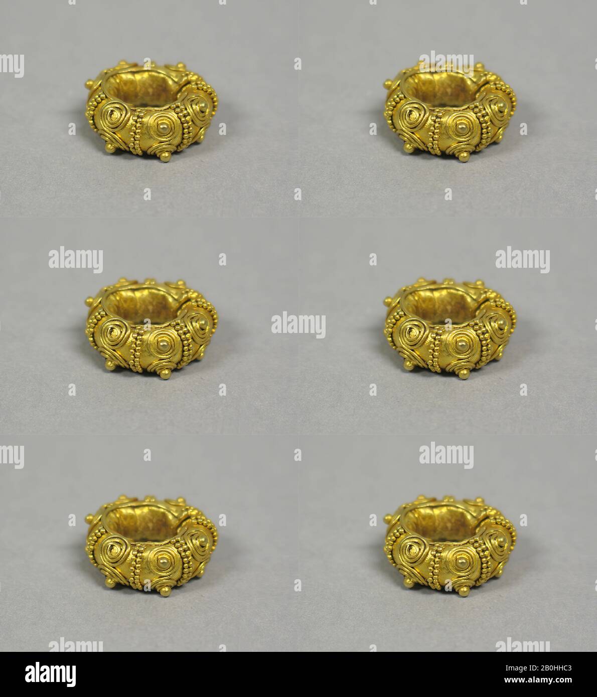 Granular gold hi-res stock photography and images - Alamy