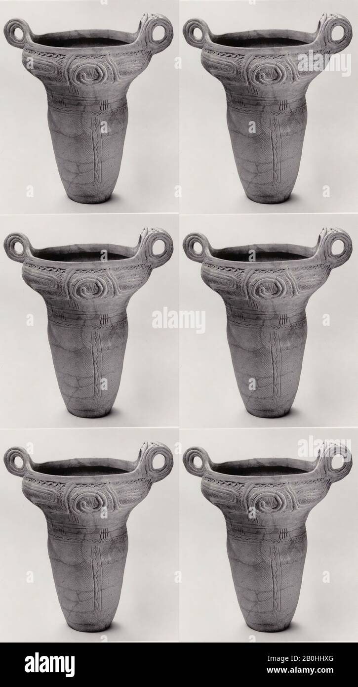 Earthenware with cord marked and incised decoration hi-res stock ...