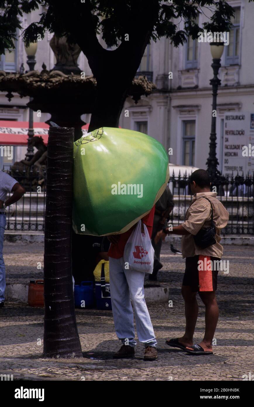 Phone booth salvador de bahia hi-res stock photography and images - Alamy