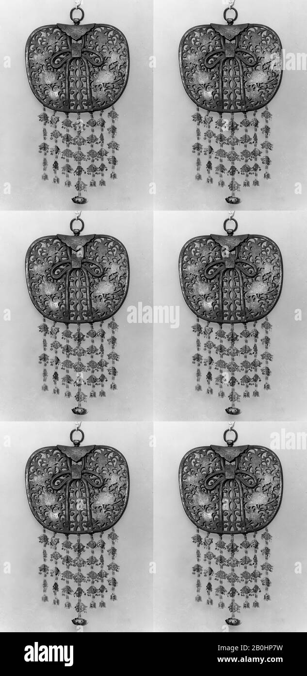 Keman (Flower Garland Temple Decoration), Japan, ca. 1665, Japan ...