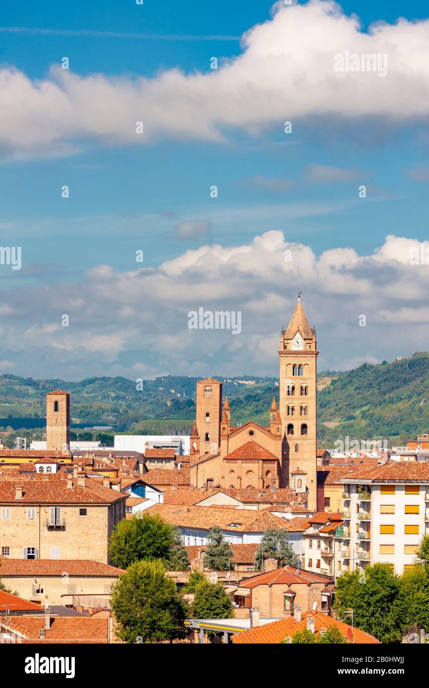 medieval towers in Old City of Alba in Piedmont, Italy Stock Photo - Alamy