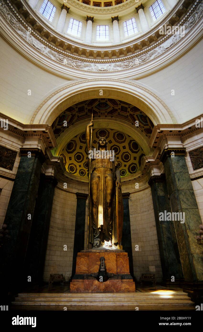 CUBA, HAVANA, CAPITOL BUILDING, INTERIOR, STATUE OF MINERVA ...