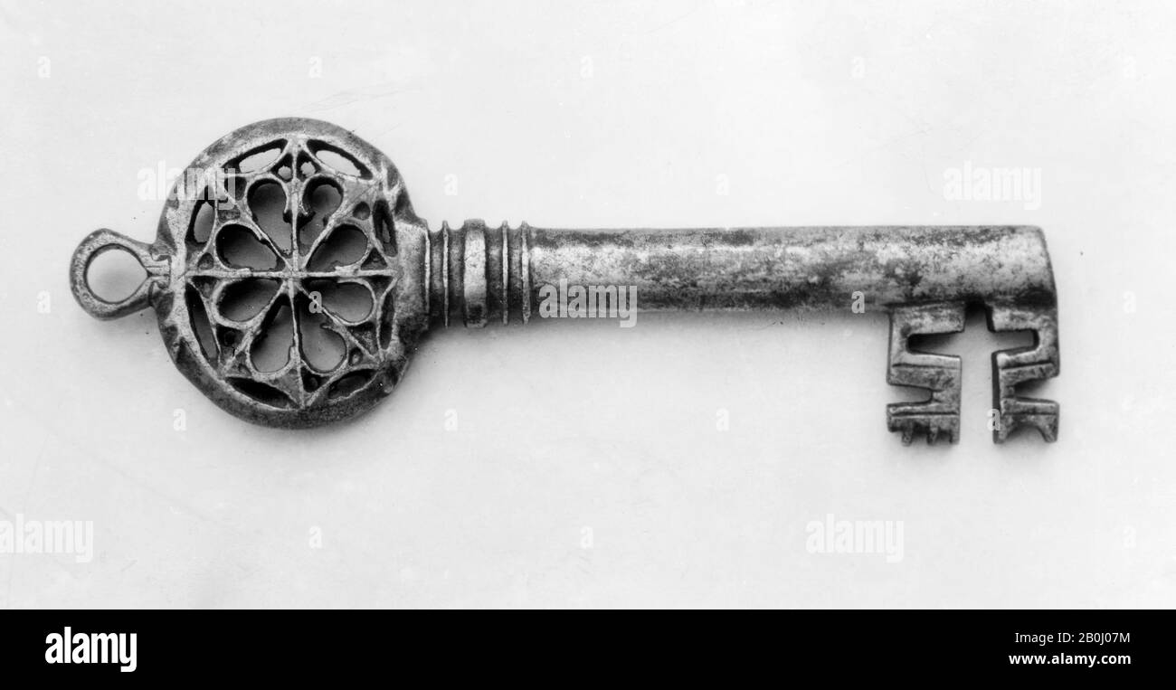 Key, Spanish, 16th century, Spanish, Iron, Length: 4 1/4 in. (10.8 cm ...