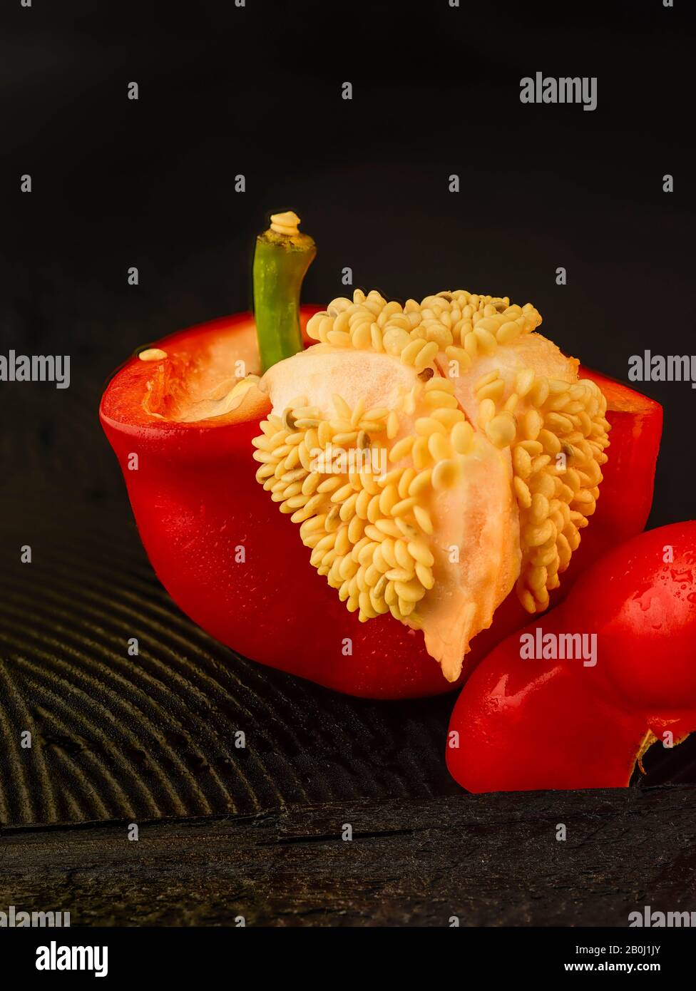 Fruits internal structure hi-res stock photography and images - Alamy