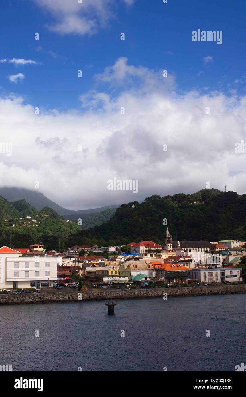 Dominica island view hi-res stock photography and images - Alamy