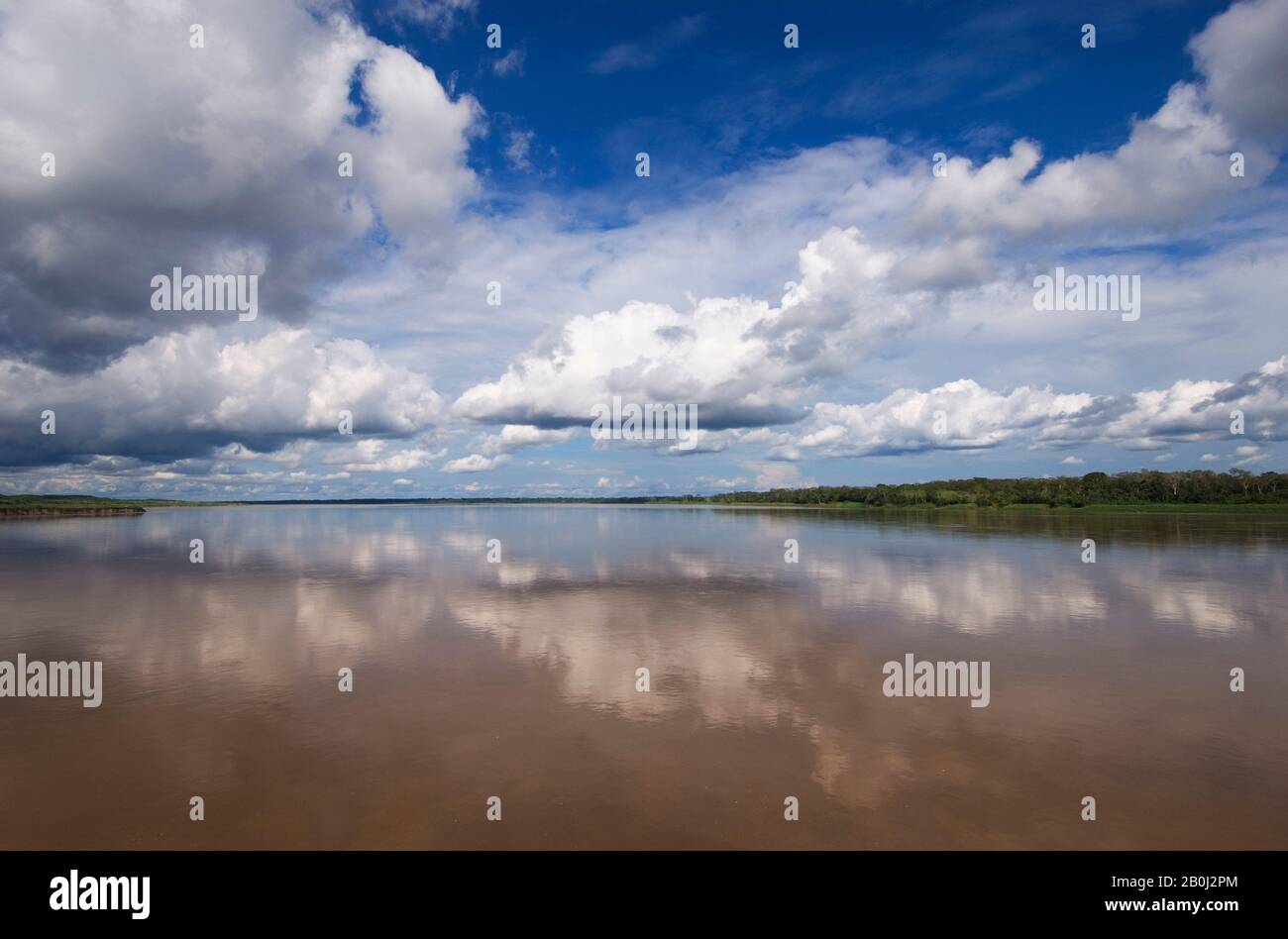 PERU, AMAZON BASIN, MARANON RIVER, CONFLUENCE OF MARANON AND UCAYALI ...