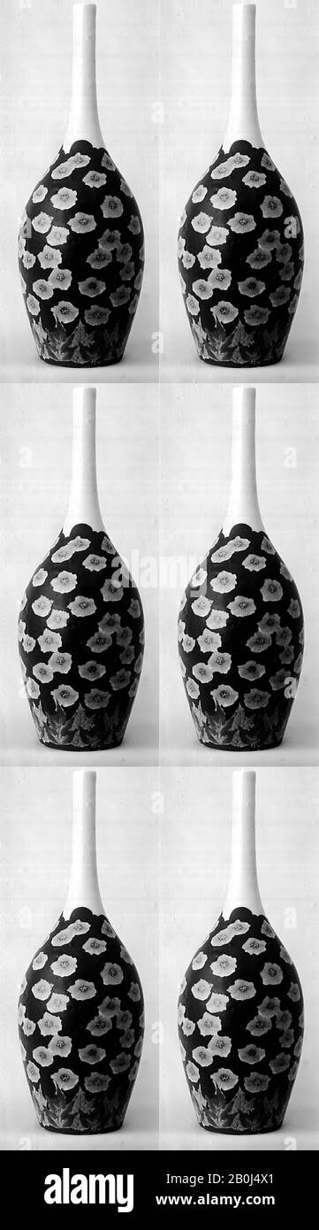 Nabeshima ware hi-res stock photography and images - Alamy