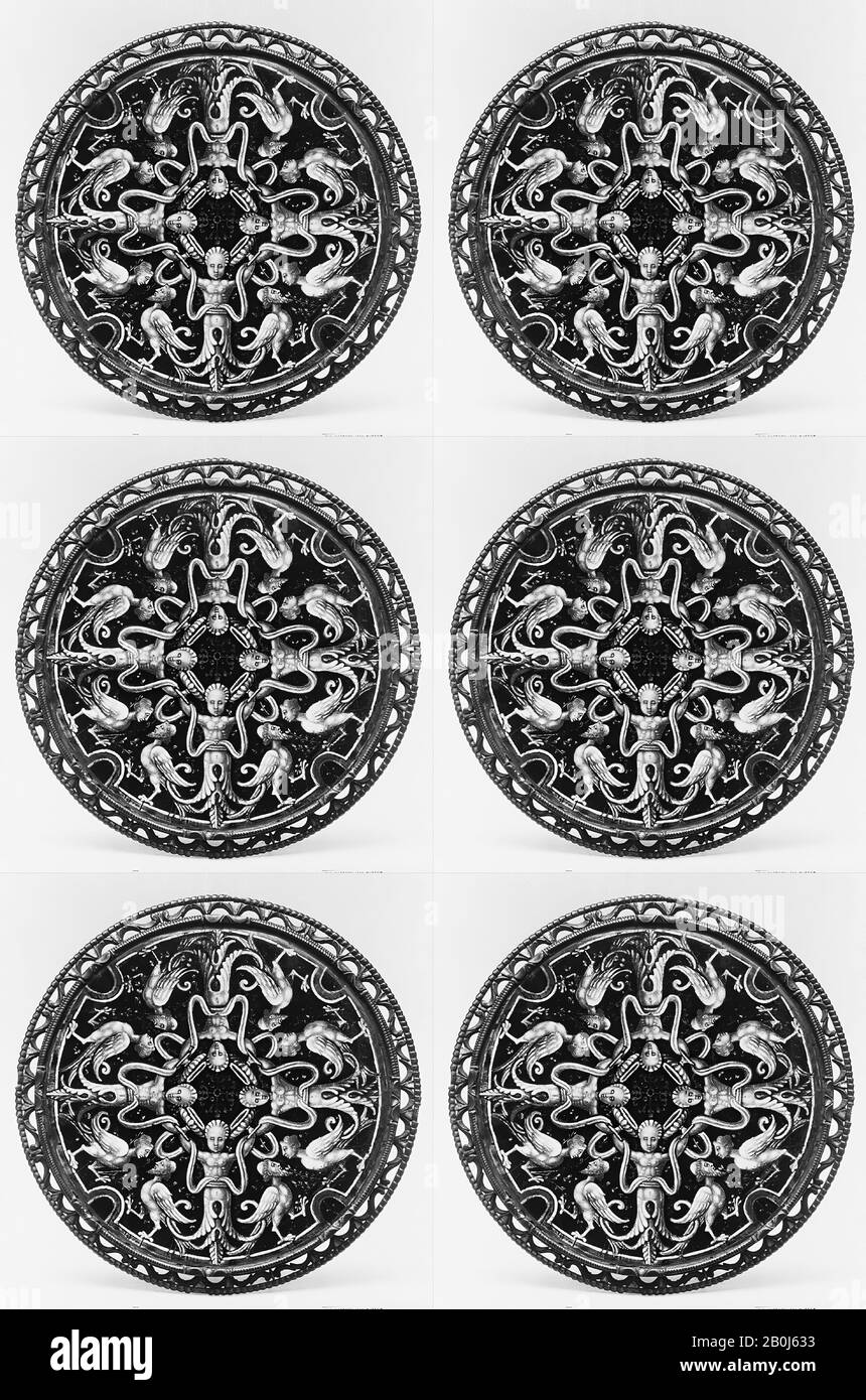 Gilt copper plaques hi-res stock photography and images - Alamy