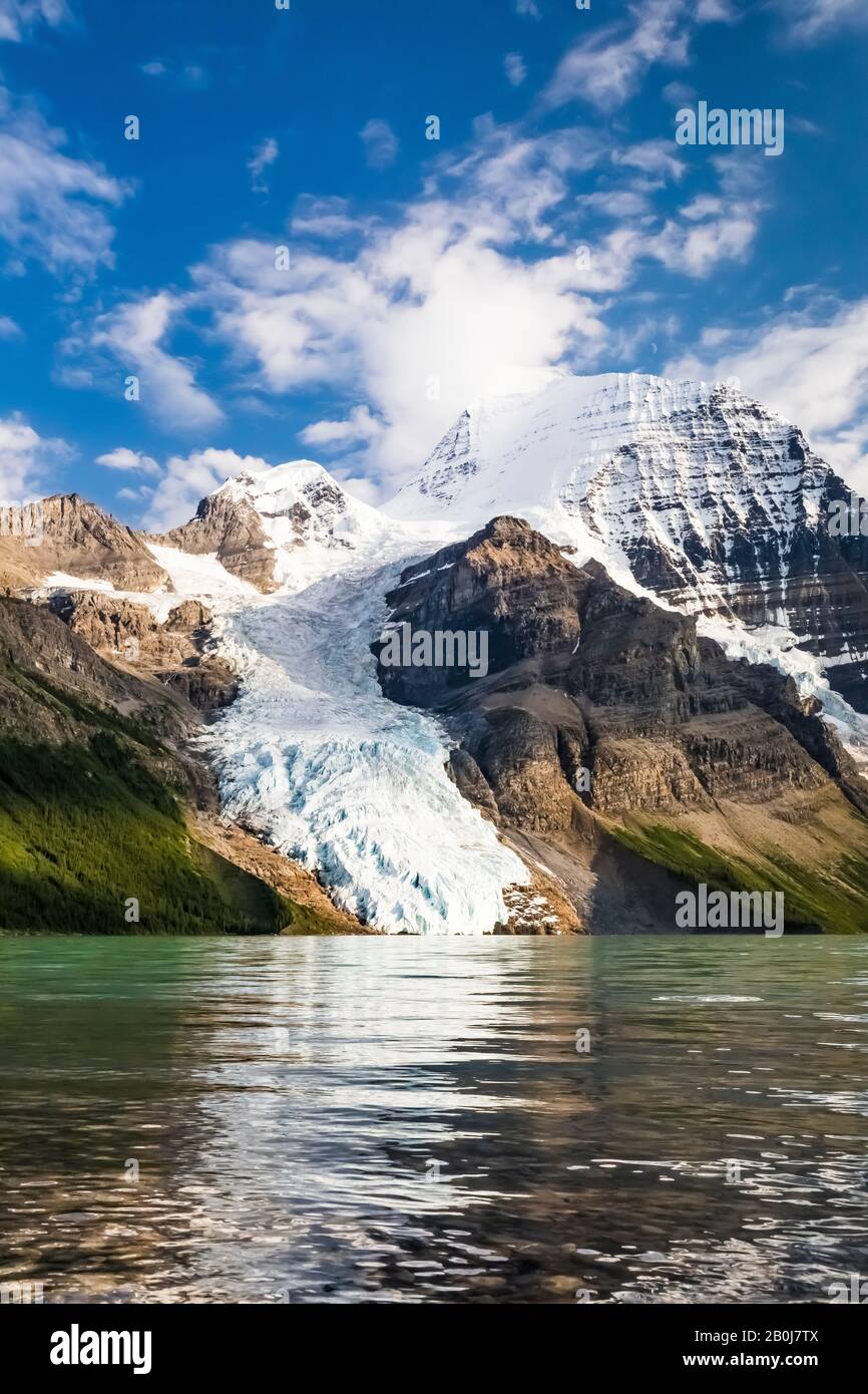 Berg Lake with Berg Glacier and the towering presence of Mount Robson, Mount Robson Provincial ...