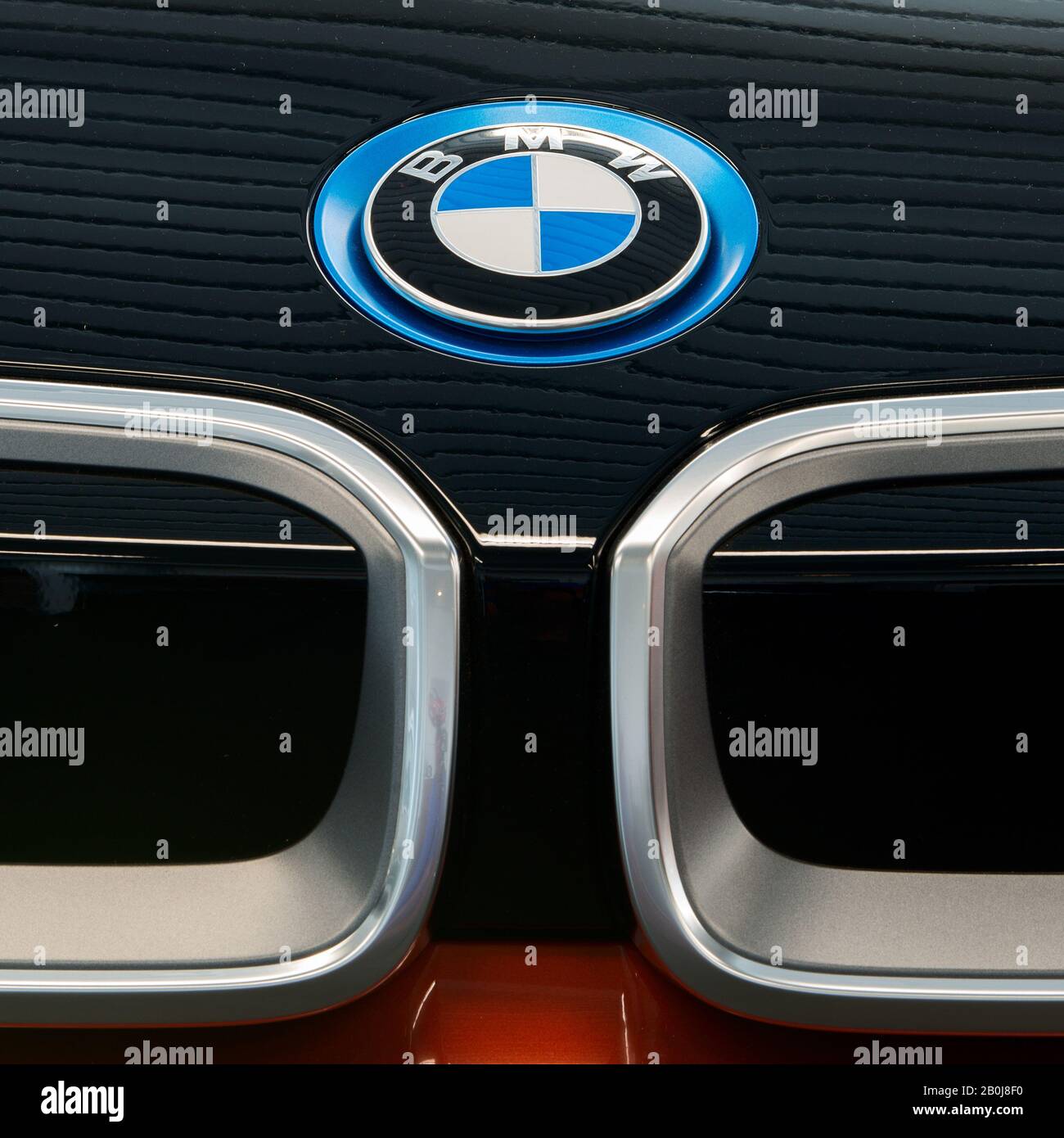 BMW Front Emblem Stock Photo - Alamy