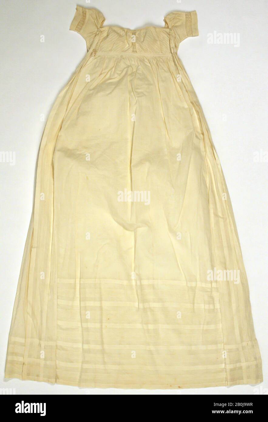 Linen robe hi-res stock photography and images - Alamy