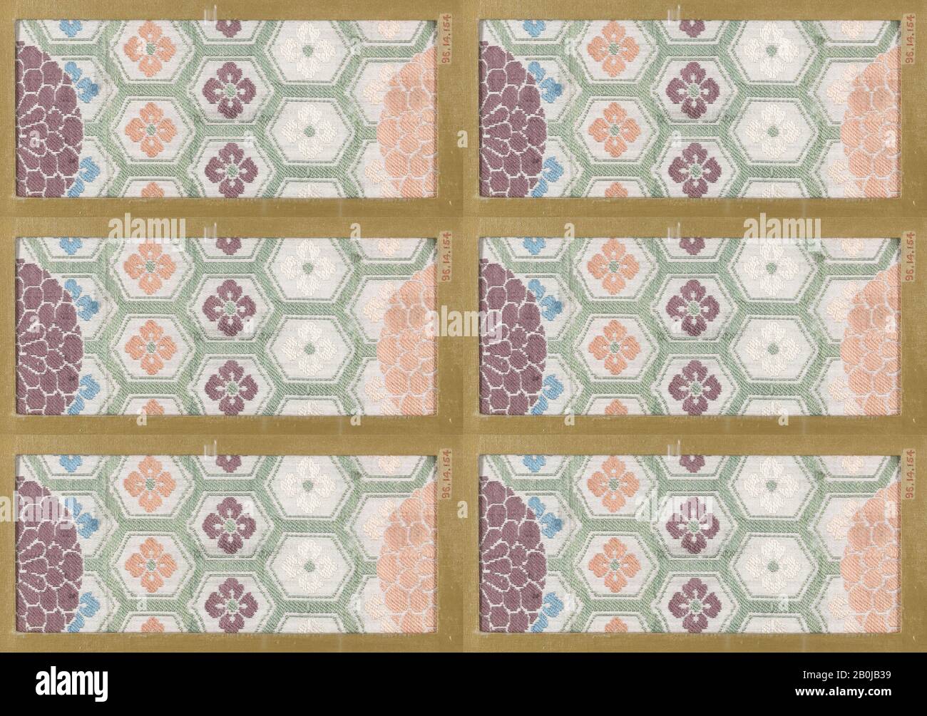 Hexagonal lattice hi-res stock photography and images - Alamy