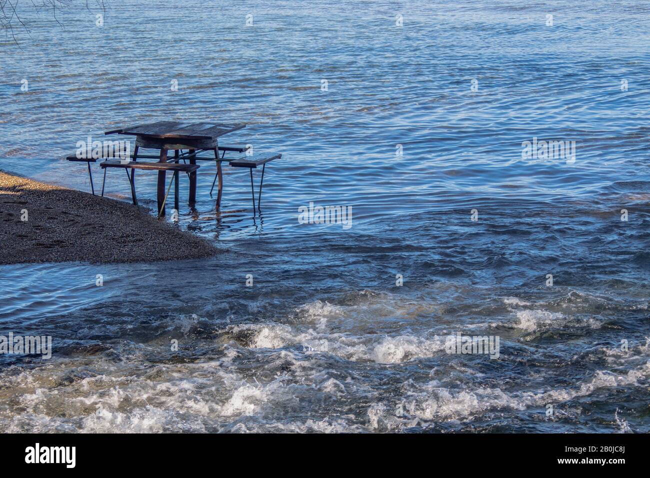 Lonely shrine hi-res stock photography and images - Alamy